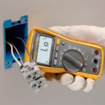 Fluke 301D AC/DC Clamp Meter